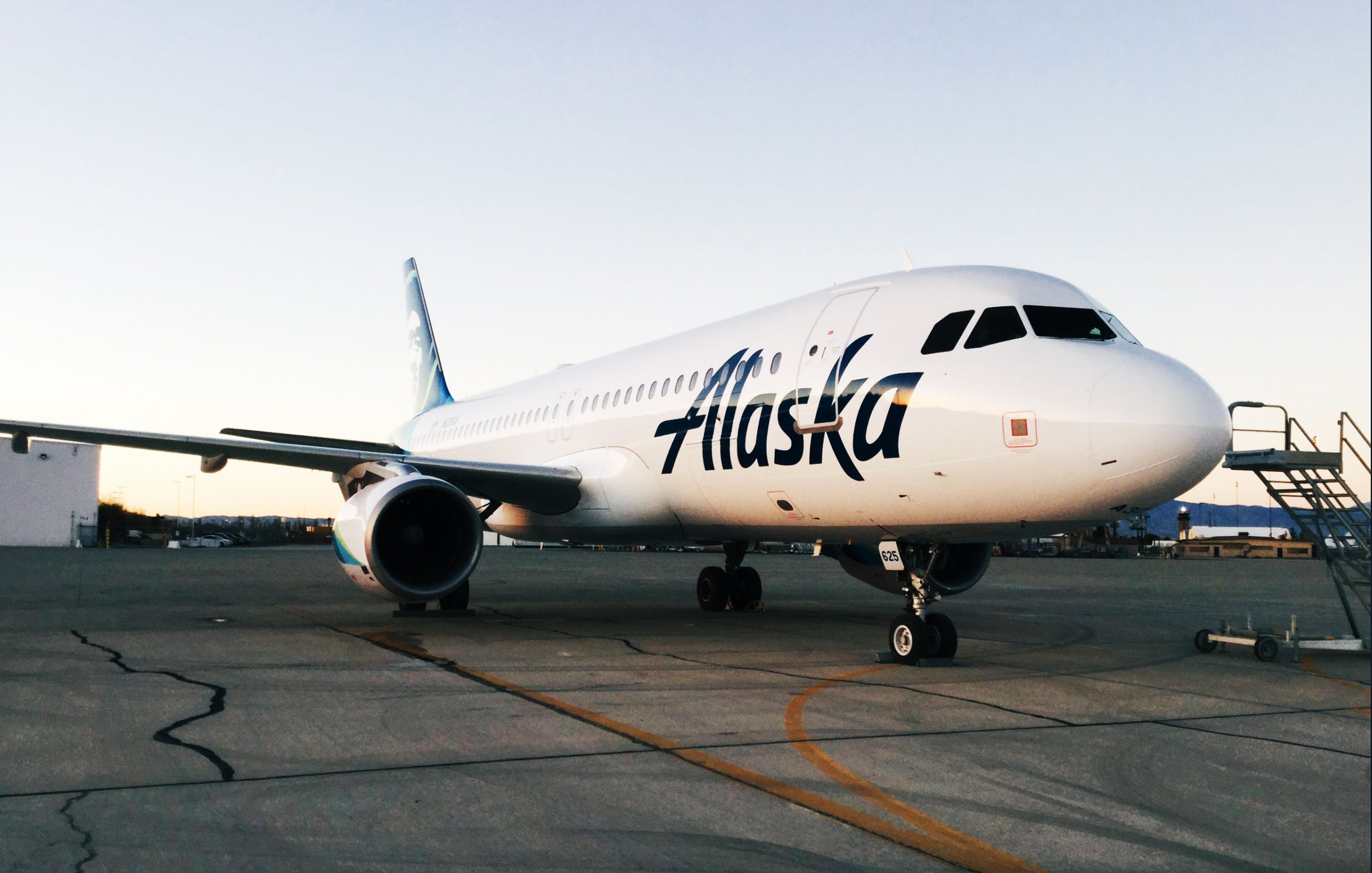 Alaska Airlines Details 'Saver Fares' Basic Economy Policy - The Points Guy