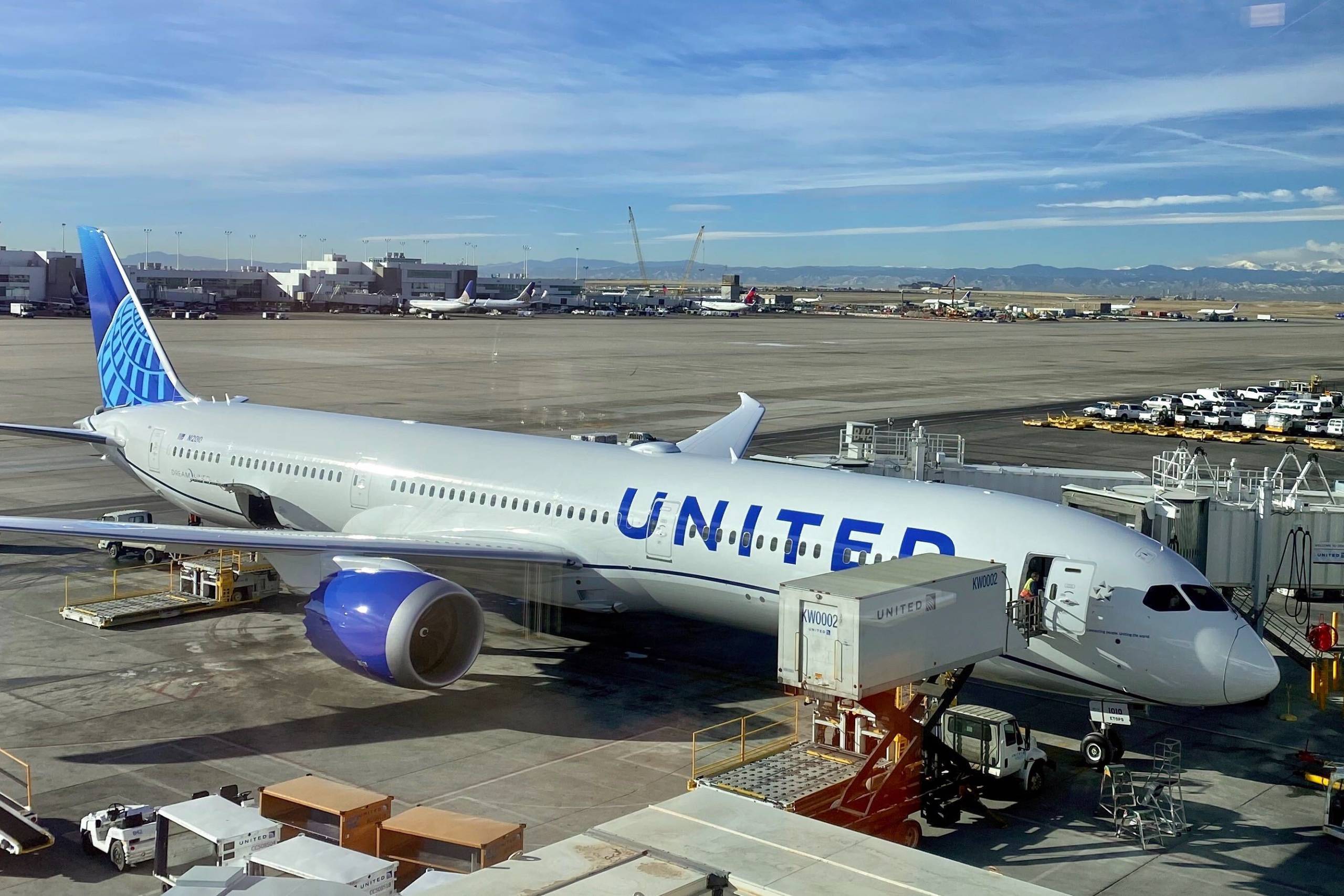 A comprehensive guide to United Airlines’ new same-day flight change ...