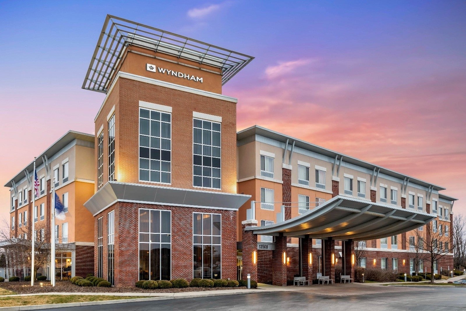 Report: Comfort Inn owner Choice Hotels looks to buy Wyndham - The ...