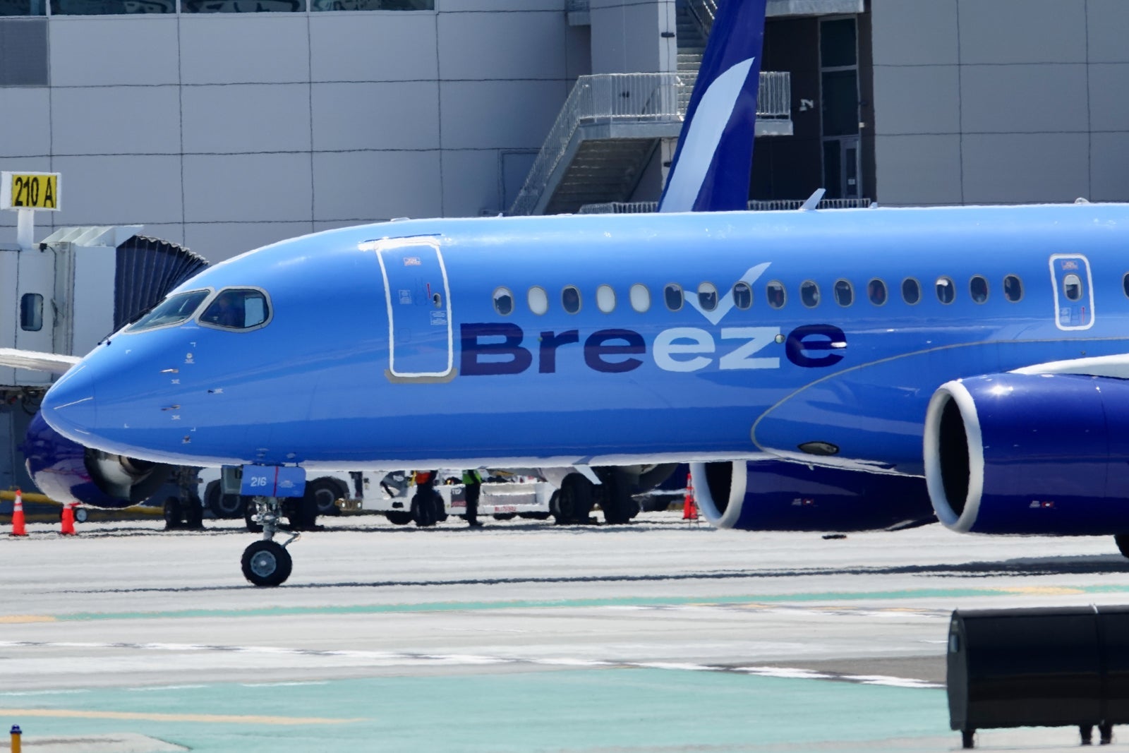 Breeze to launch operating base in Fort Myers - The Points Guy