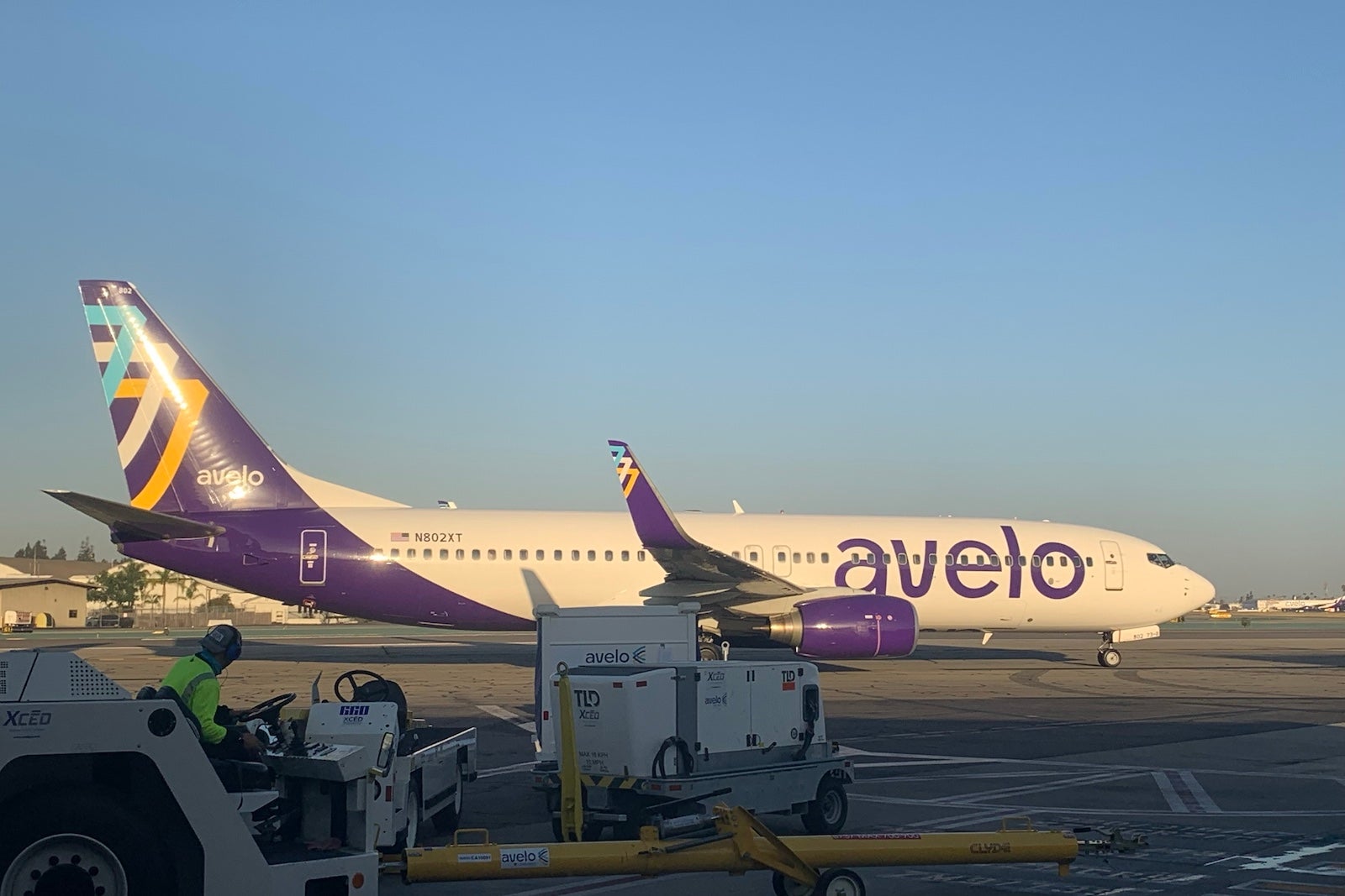 Avelo streamlines network and fleet, ends deportations - The Points Guy