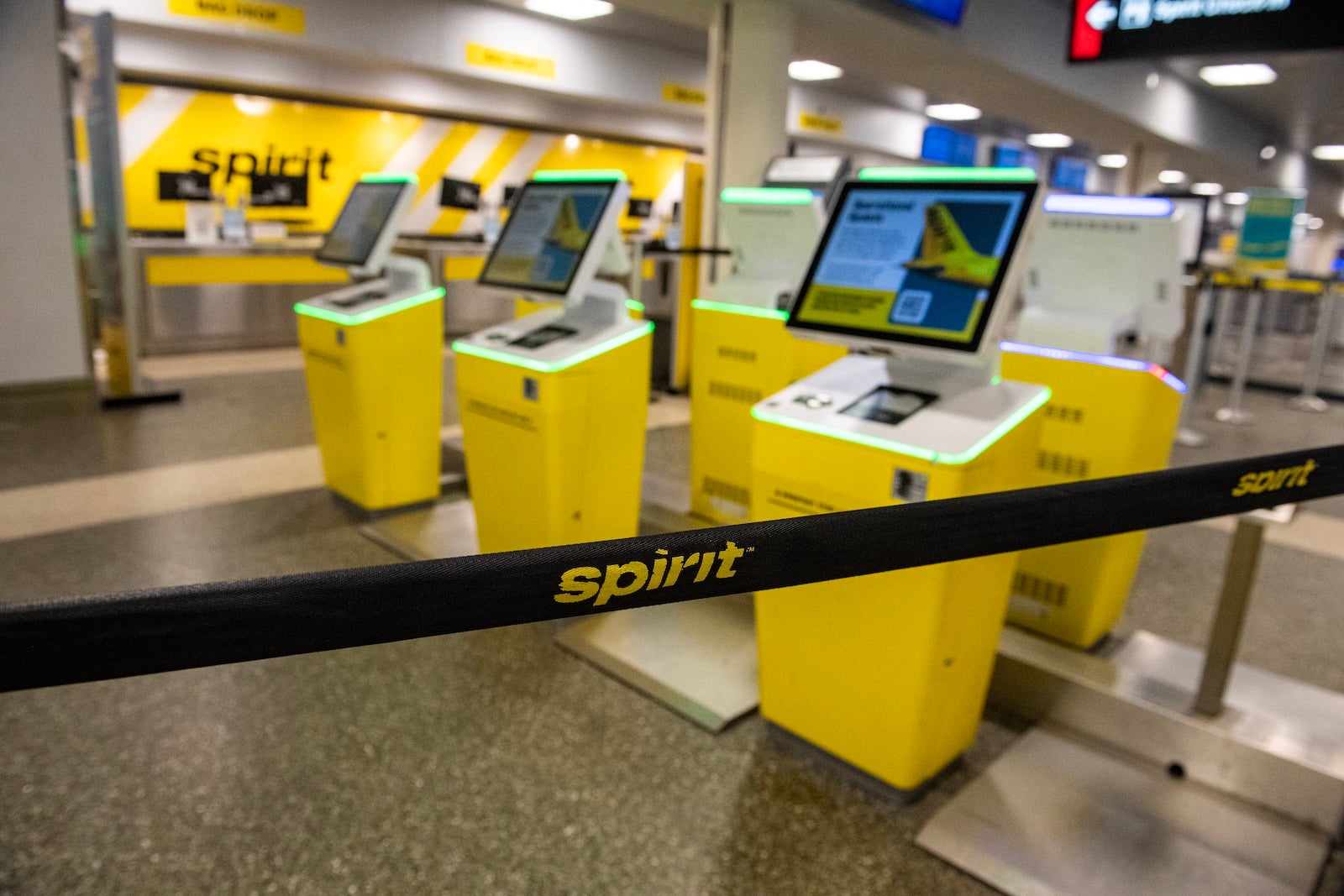 Spirit Airlines abruptly shuts down, cancels all flights - The Points Guy